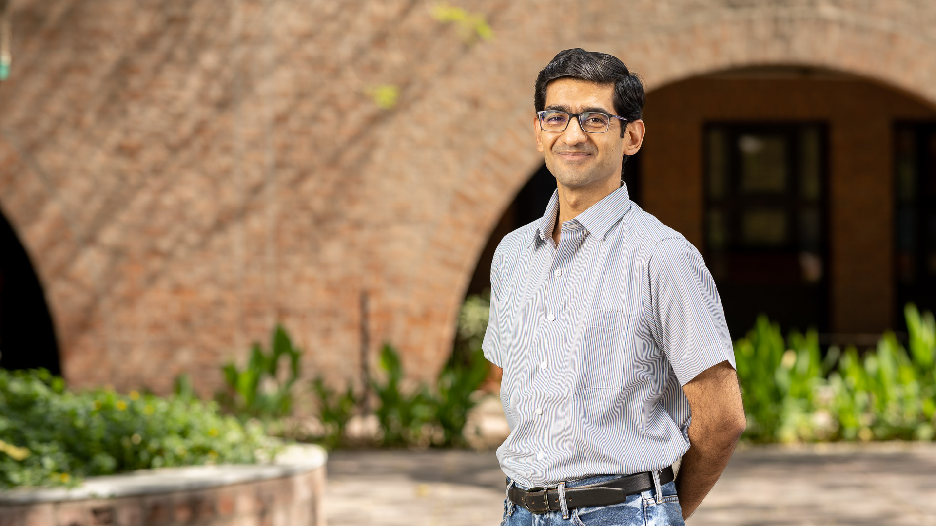 Ambrish Dongre | IIMA