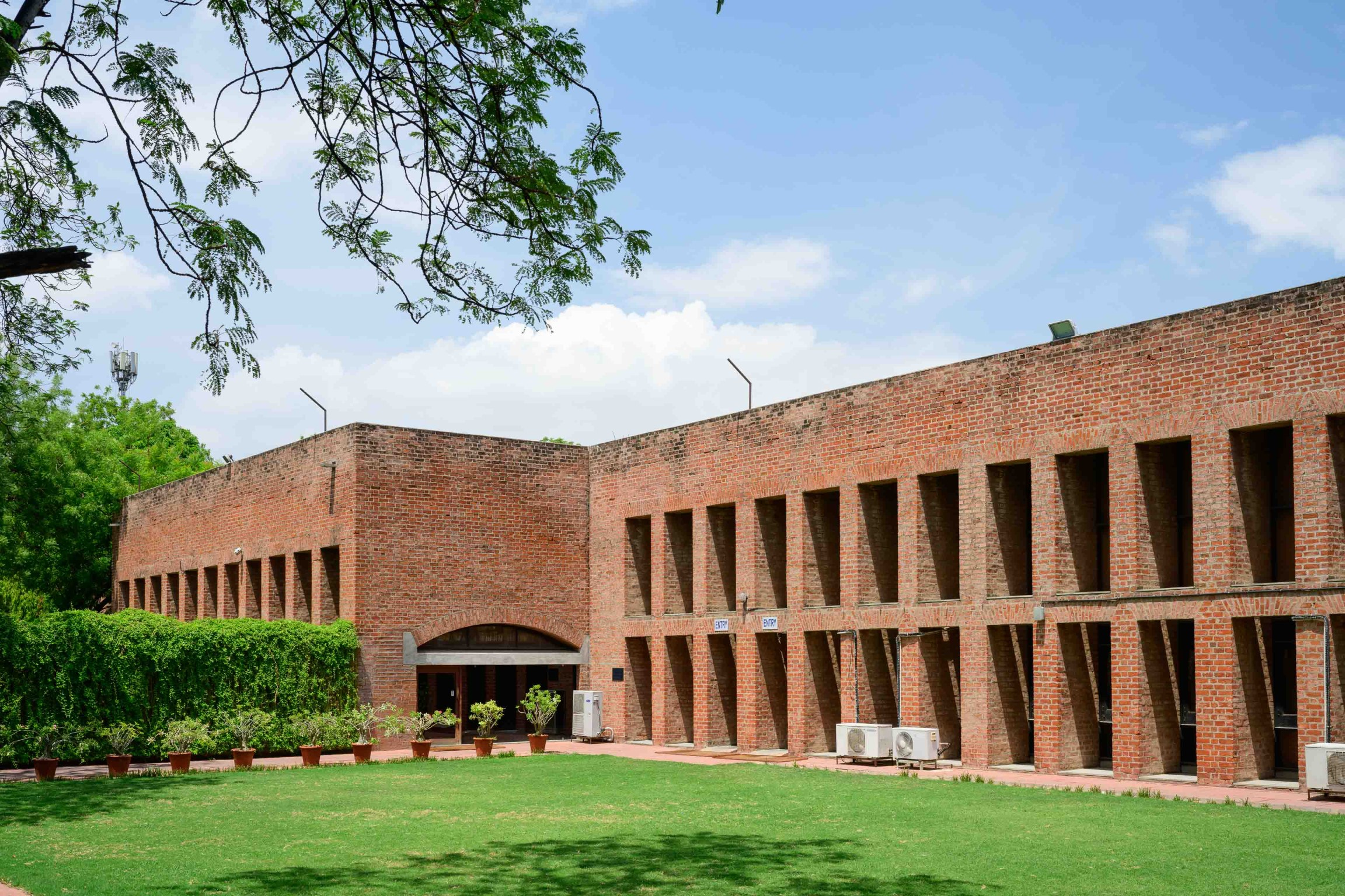 Campus Architecture | IIMA