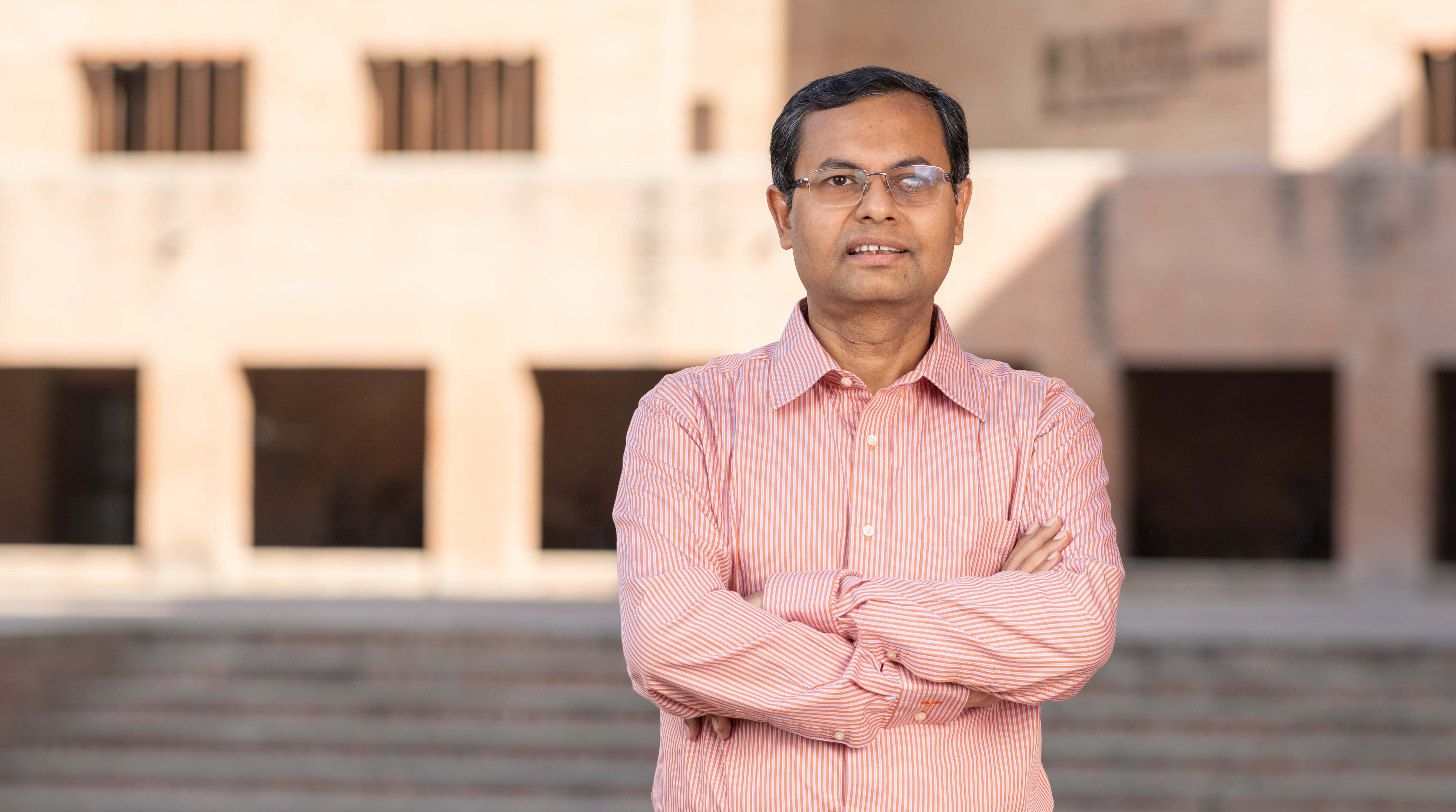Saral Mukherjee | IIMA